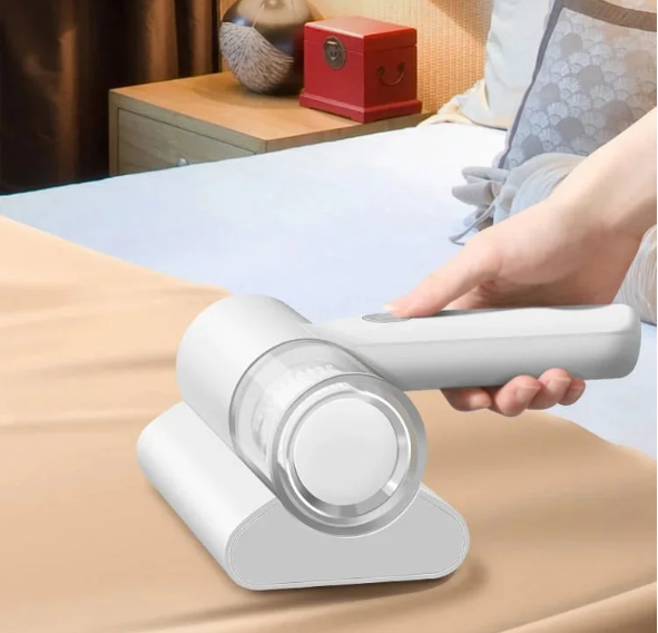 Household high-frequency strong mite removal instrument