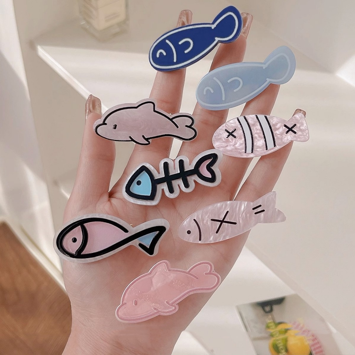 Cute cartoon small fish hairpin women's side bangs clip headdress ...